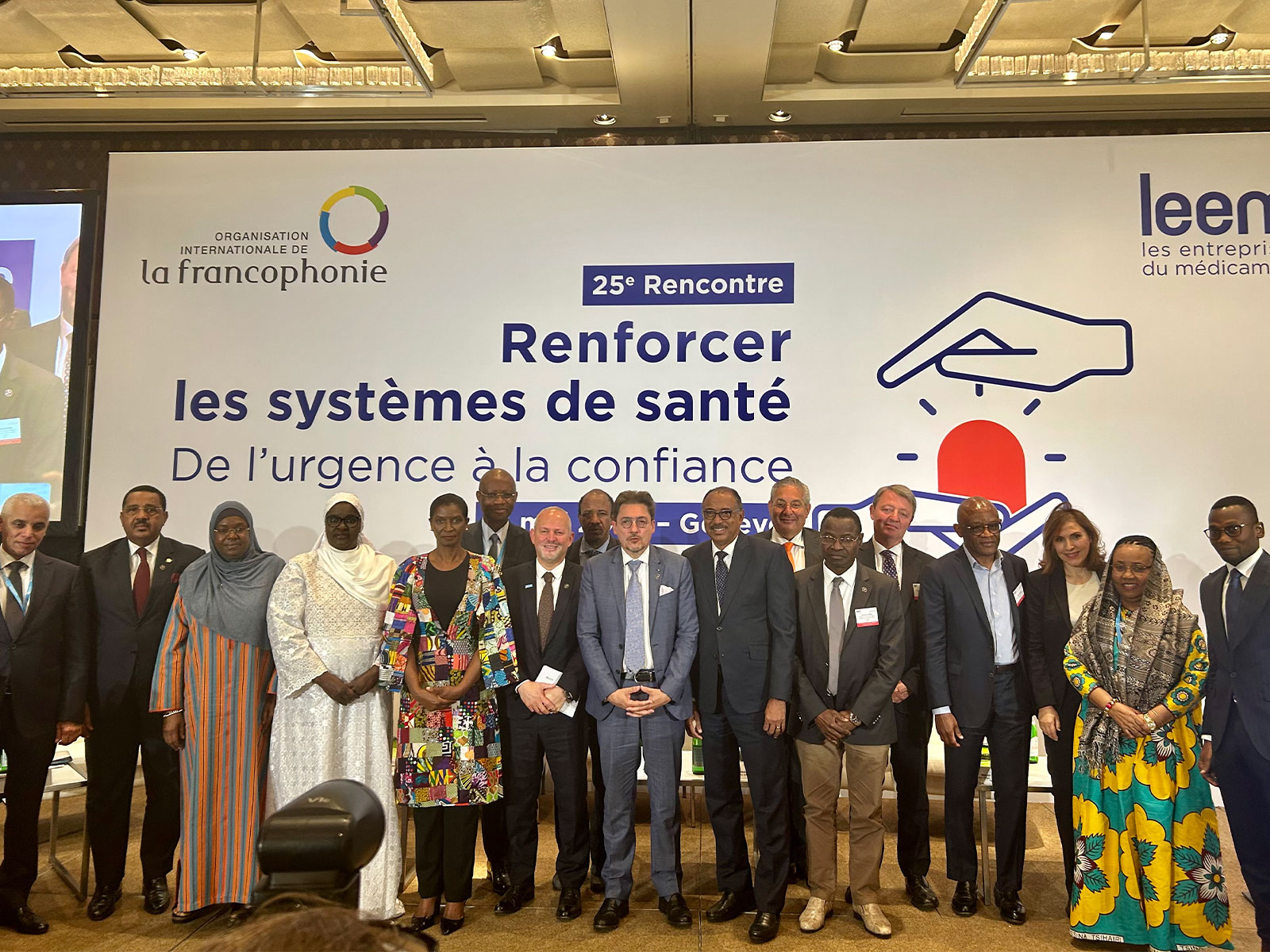 Renforcer les systèmes de santé : le Leem et l'OIF unissent leurs ...